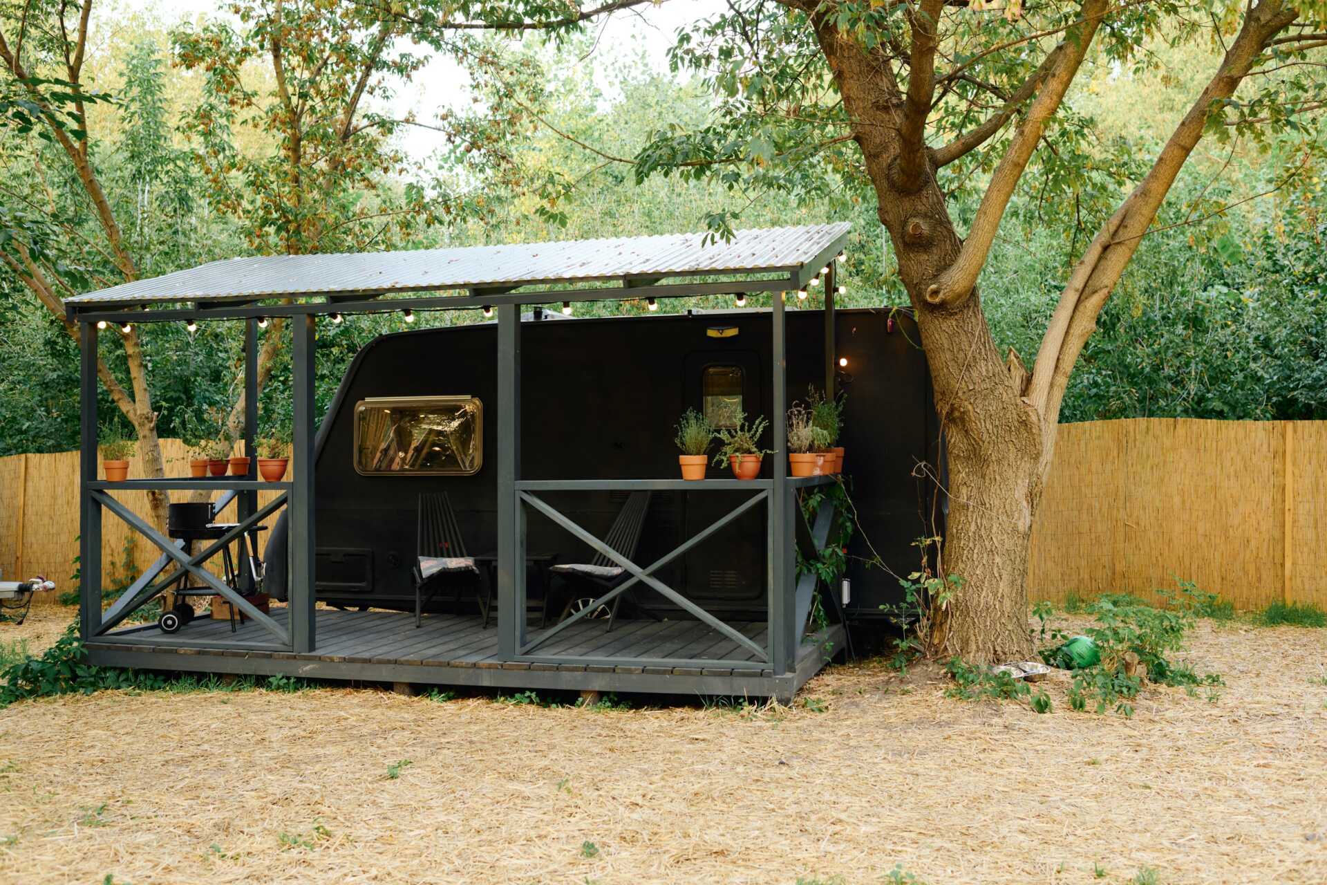 Why Choose Low-Maintenance Metal RV Covers for Winter? - Metal Building ...